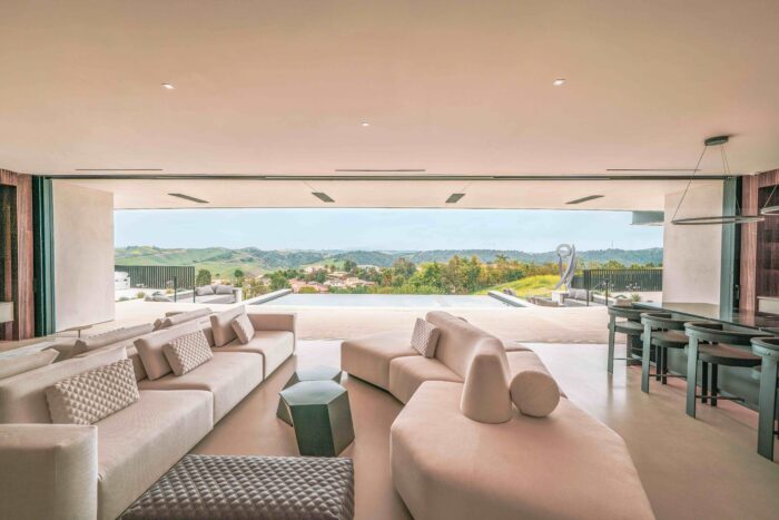 Project Spotlights - LuxView